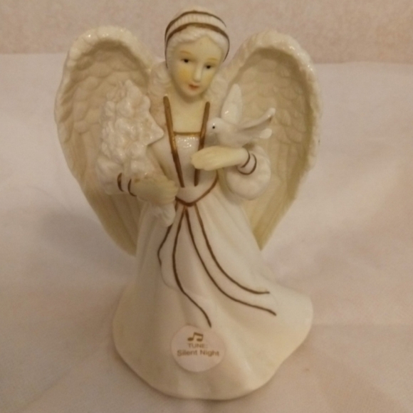 Accents | Vintage White Angel Musical Figurine With Dove | Poshmark